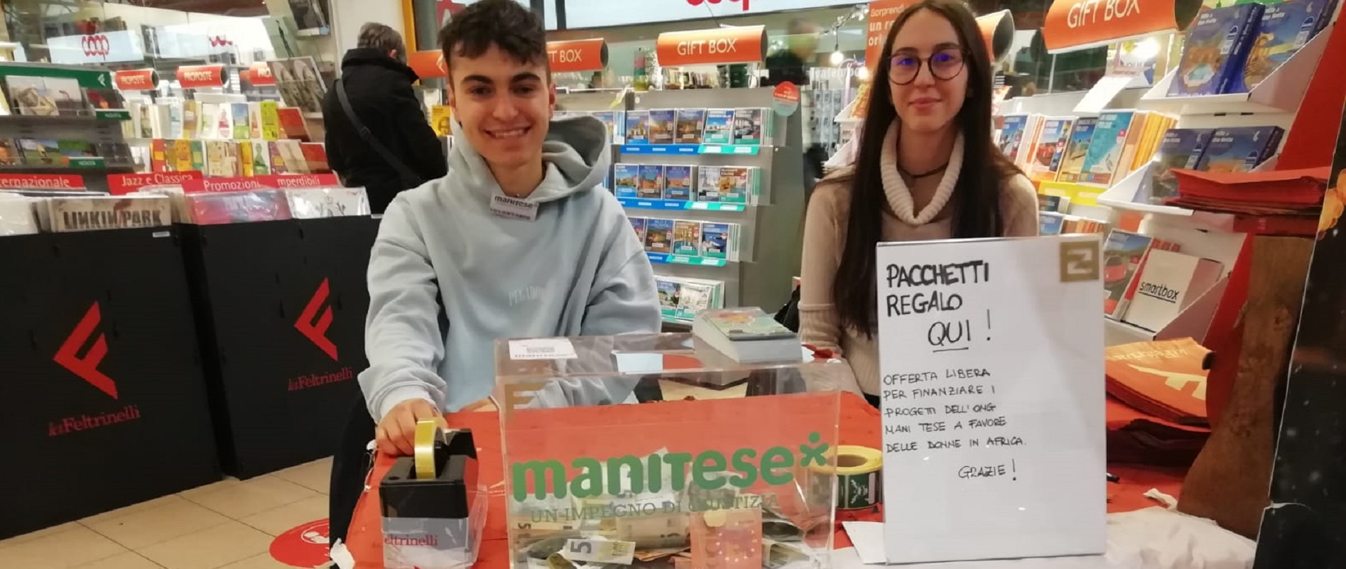 Molto più di un pacchetto regalo! A Reggio Emilia – 2022 - Mani Tese